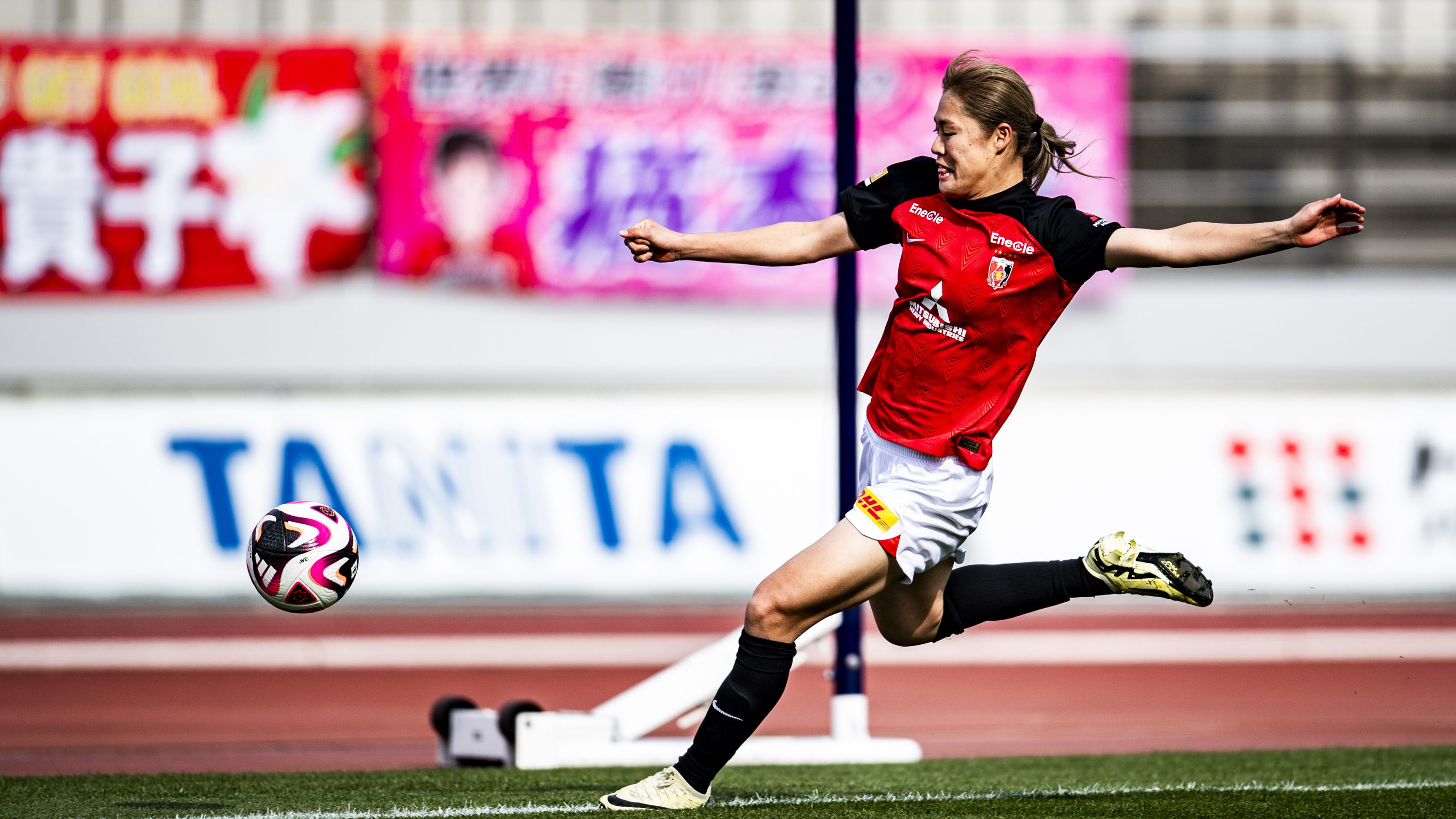 三菱重工浦和レッズレディース | URAWA RED DIAMONDS LADIES